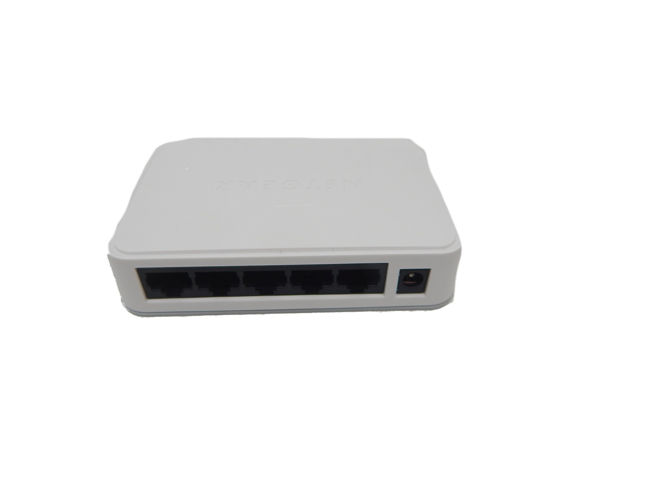 Netgear GS205-100PAS NETGEAR 5-Port Gigabit Ethernet Unmanaged Switch, Desktop, 10/100/1000Mbps (GS205)
