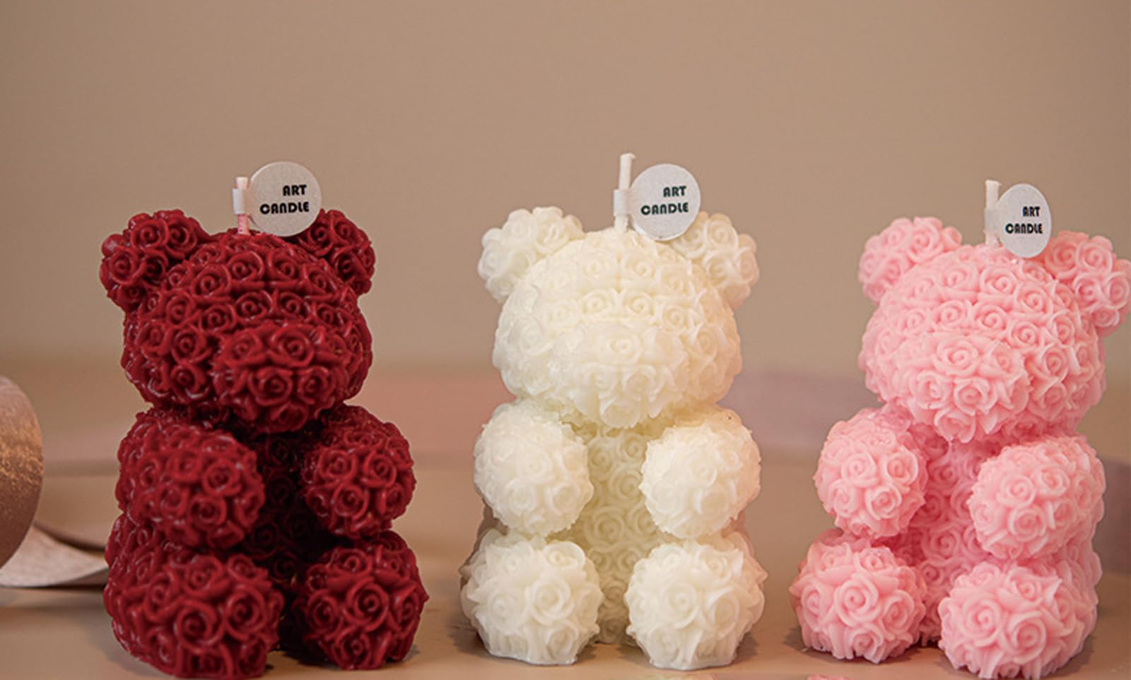 Cute Bear Shape Scented Candle,150G Rose Flower Clusters Aesthetic Handmade Soy Wax Aroma Decorative Candle for Table Photo Prop Wedding Birthday,Prefect Gift for Meditation Stress (Pink Bear)