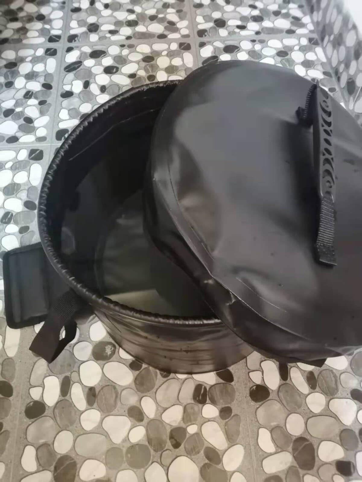BANCHELLE Collapsible Camping Bucket with Lid 5 Gallon for Traveling Fishing Gardening (Black, 20L)