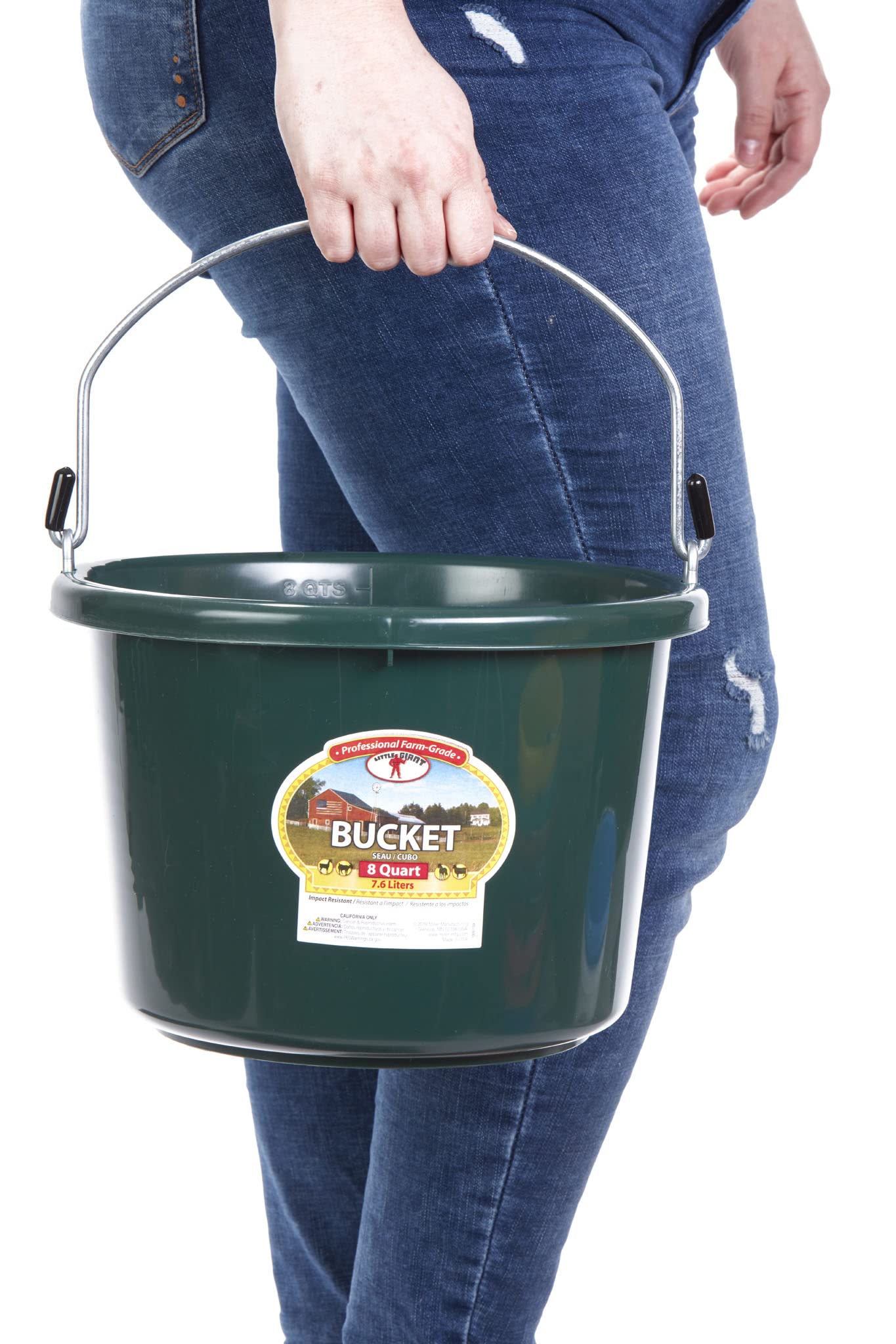 Little Giant® Plastic Animal Feed Bucket | Round Plastic Feed Bucket with Metal Handle | Made in USA | 8 Quarts | Green