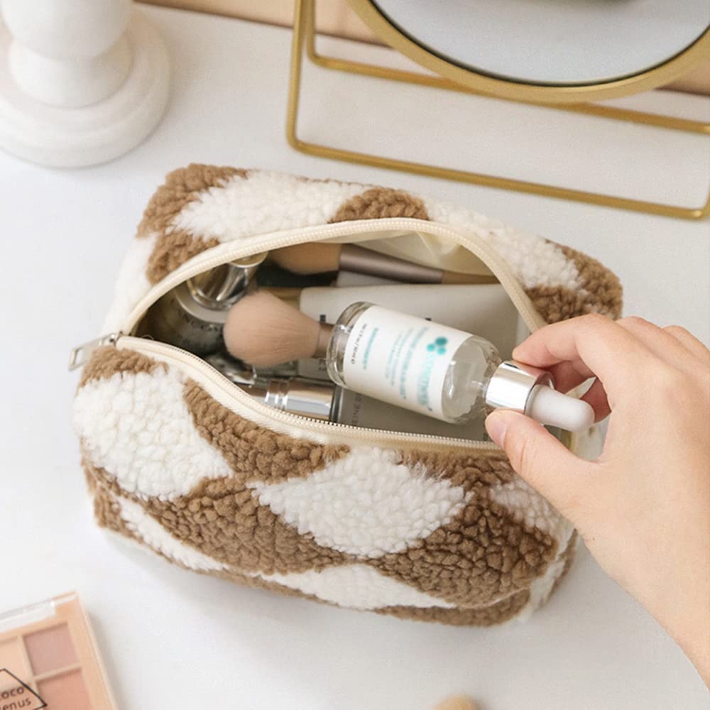 Cessfle Terry Cloth Small Makeup Bag, Checkered Plush Cosmetic Asthetic Plaid Handbags, Cute Zipper Travel Toiletry Soft Storage Pouch for Women
