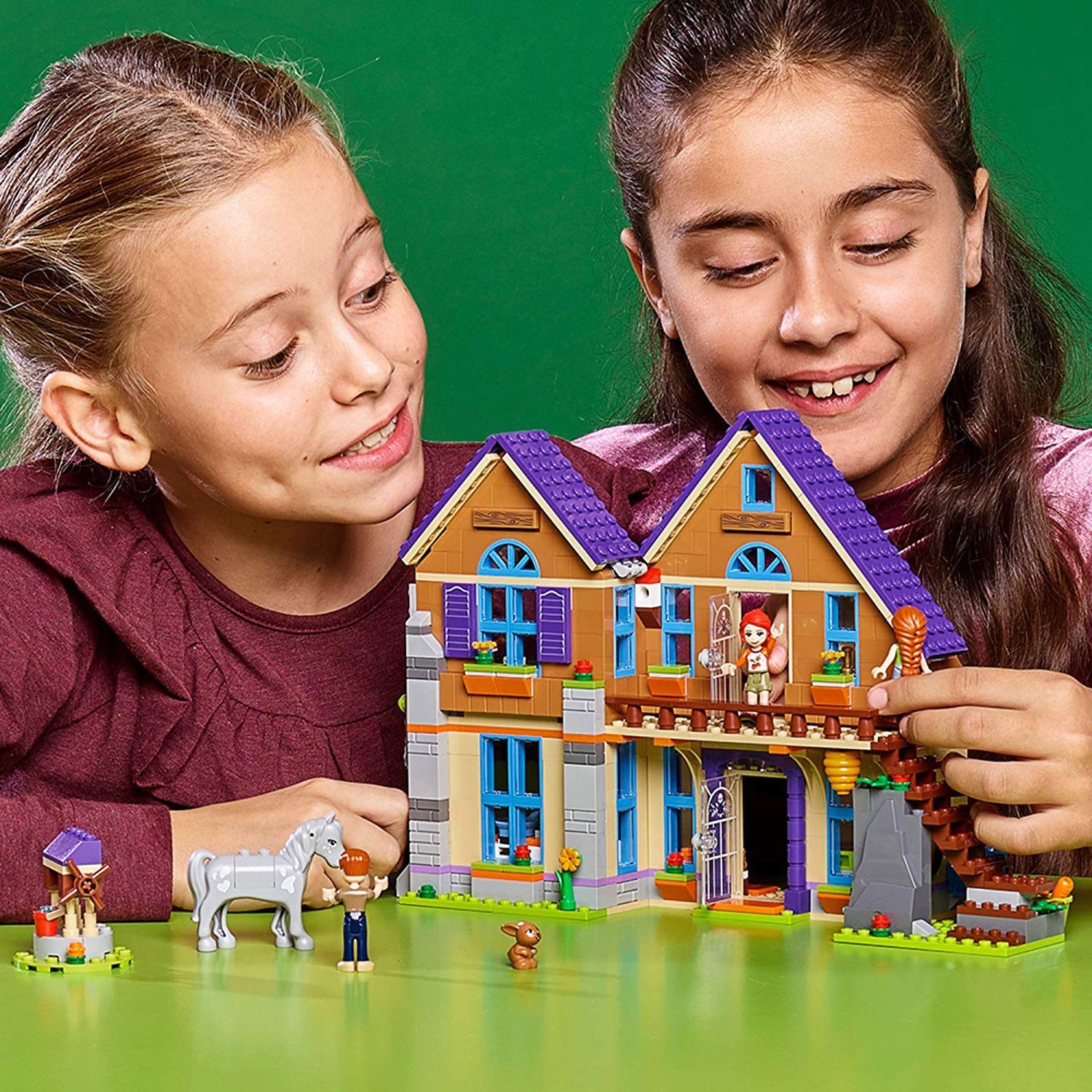 LEGO Friends Mia's House 41369 Building Kit with Mini Doll Friends Figures and Toy Horse (715 Pieces)