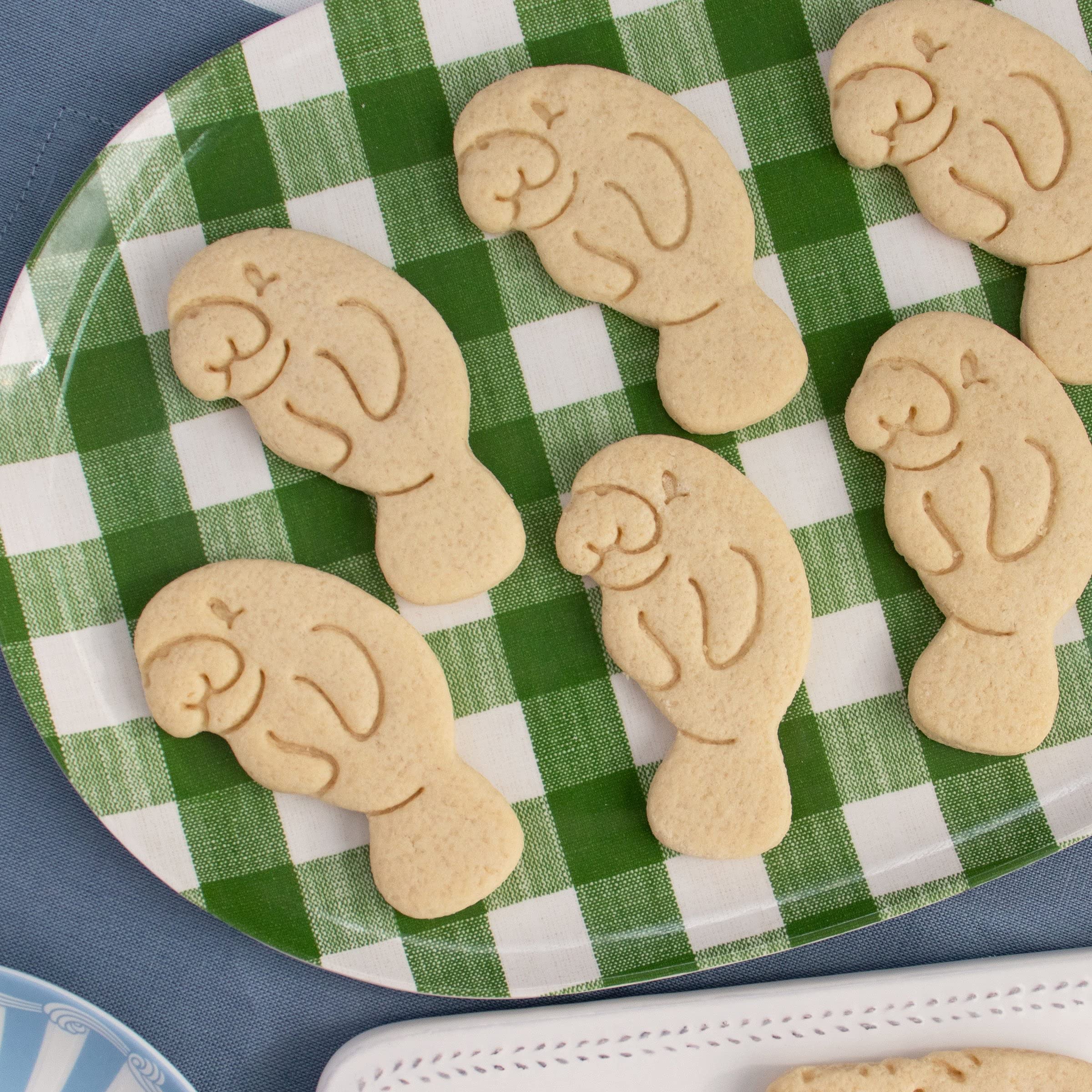 Cute Manatee cookie cutter, 1 piece - Bakerlogy
