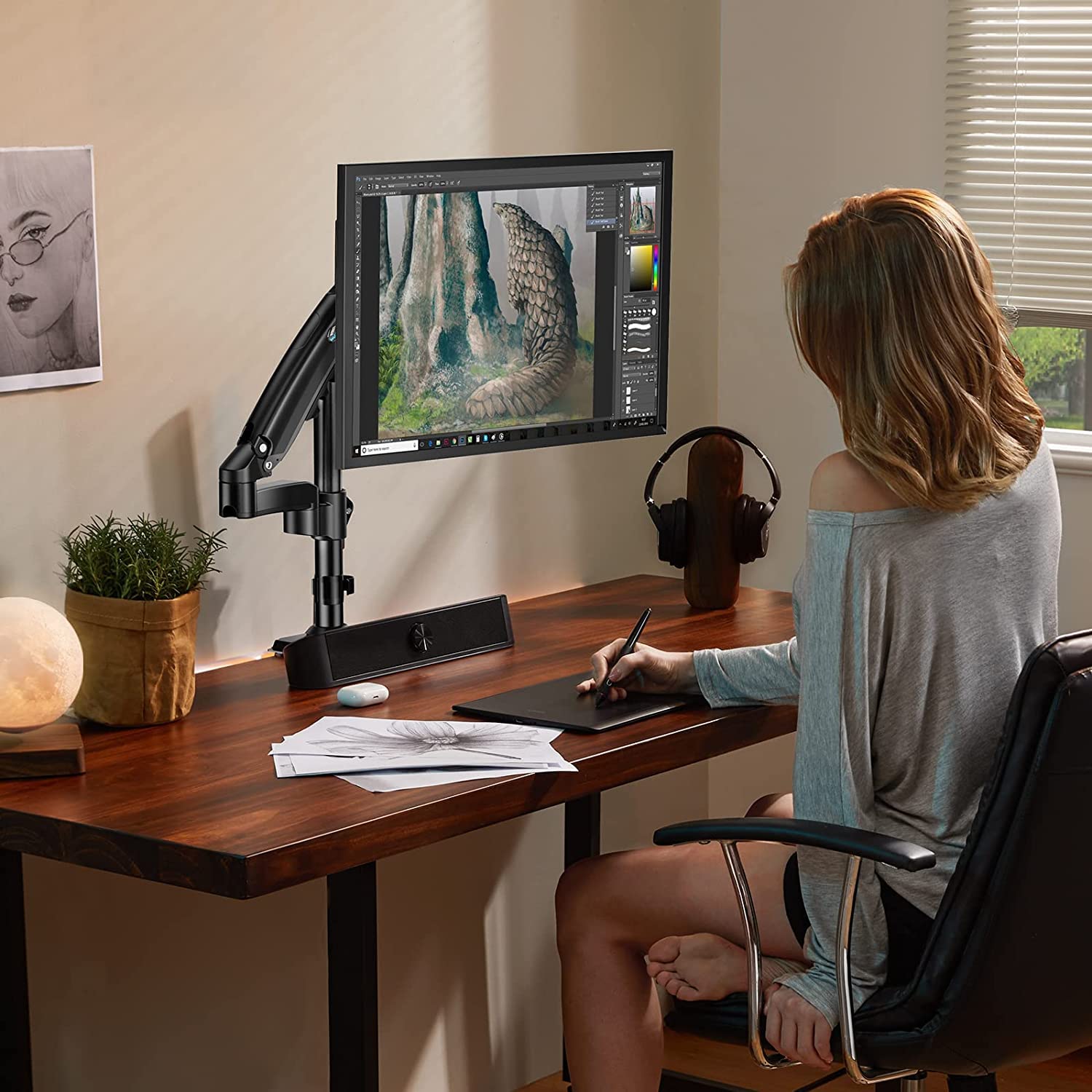 HUANUO Single Monitor Mount, 13 to 32 Inch Gas Monitor Arm