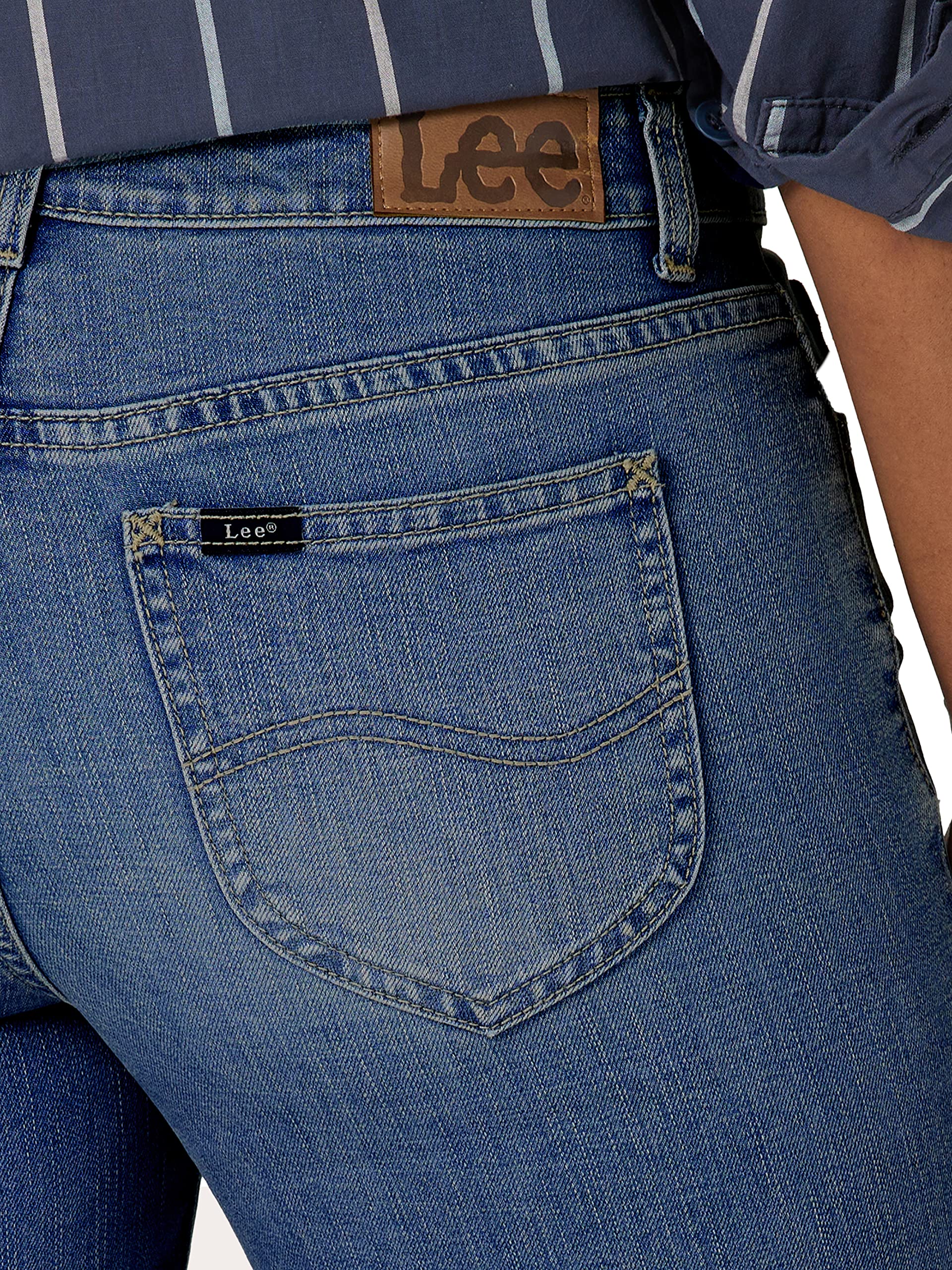Lee Women's Legendary Mid-Rise Cuffed Bermuda Jean Short, Steadfast, 12