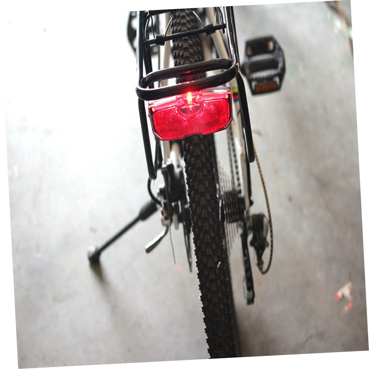 CLISPEED 2pcs Road Bike Tail Light taillight with Lights Reflector Warning Light Strip Mountain Bike Bike Tail lamp Bike Rear Lights Riding Headlight Flashlight Scattered Beads