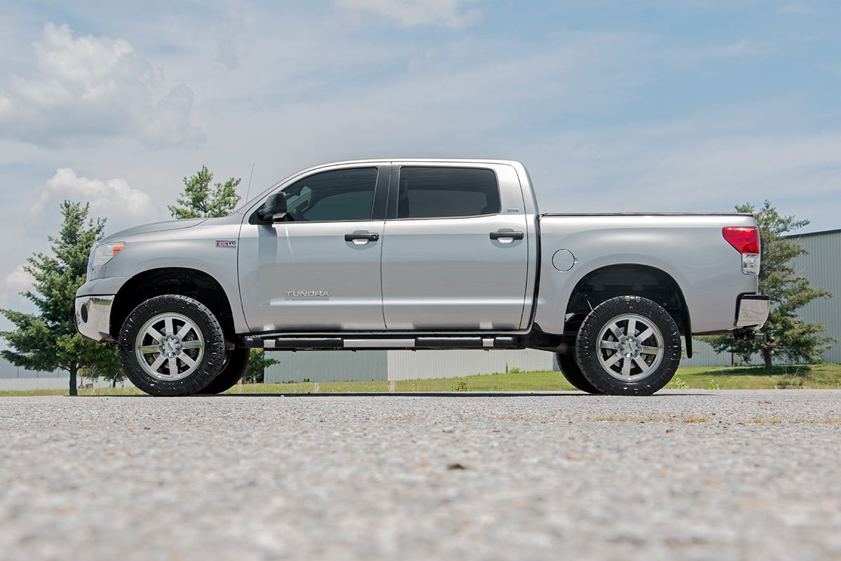 Rough Country 3.5" N3/V2 Lift Kit for 2007-2021 Toyota Tundra 4WD - 76871