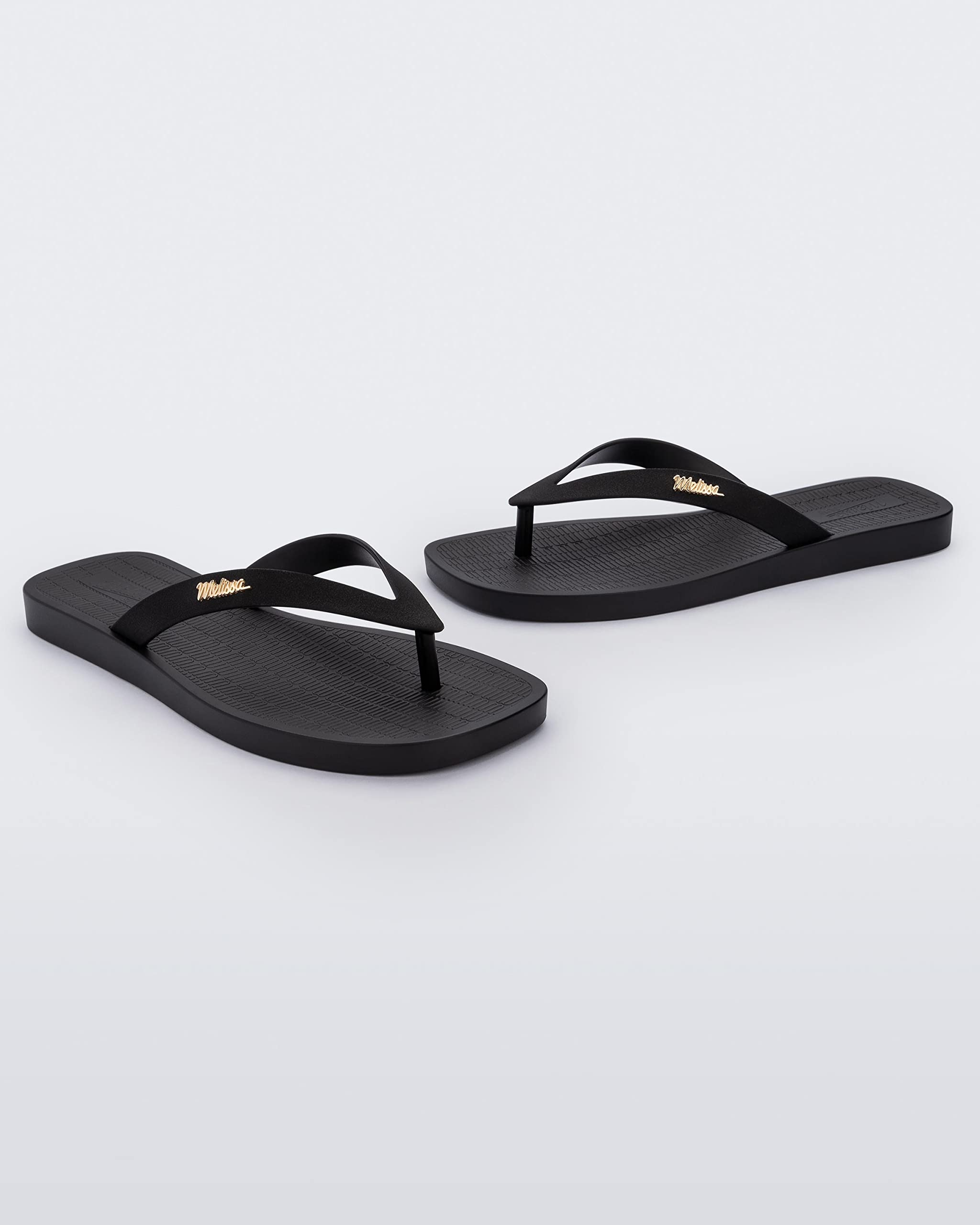 Melissa Sun Long Beach Flip Flops for Women - Stylish and Comfortable Slip-Resistant Vegan Slip-On Thong Sandals, Black, 6