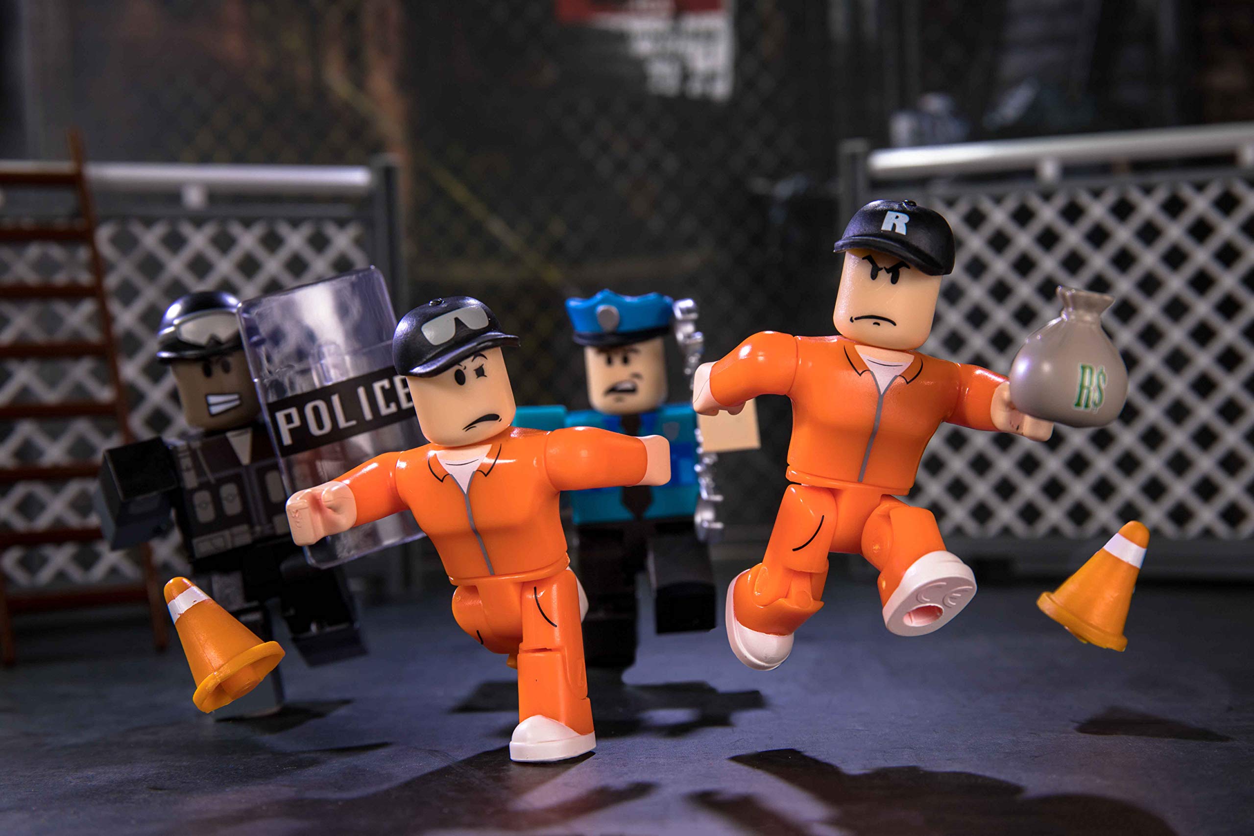 Roblox Action Collection - Jailbreak: Great Escape Playset [Includes Exclusive Virtual Item]