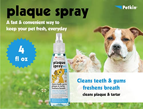 Petkin Plaque Spray, Cool Mint, 4 Fl Oz β Cleans Teeth & Gums, Removes Plaque & Tartar, Freshens Breath & Whitens Teeth with Baking Soda - Ideal Cat & Dog Dental Spray with No Brushing or Rinsing