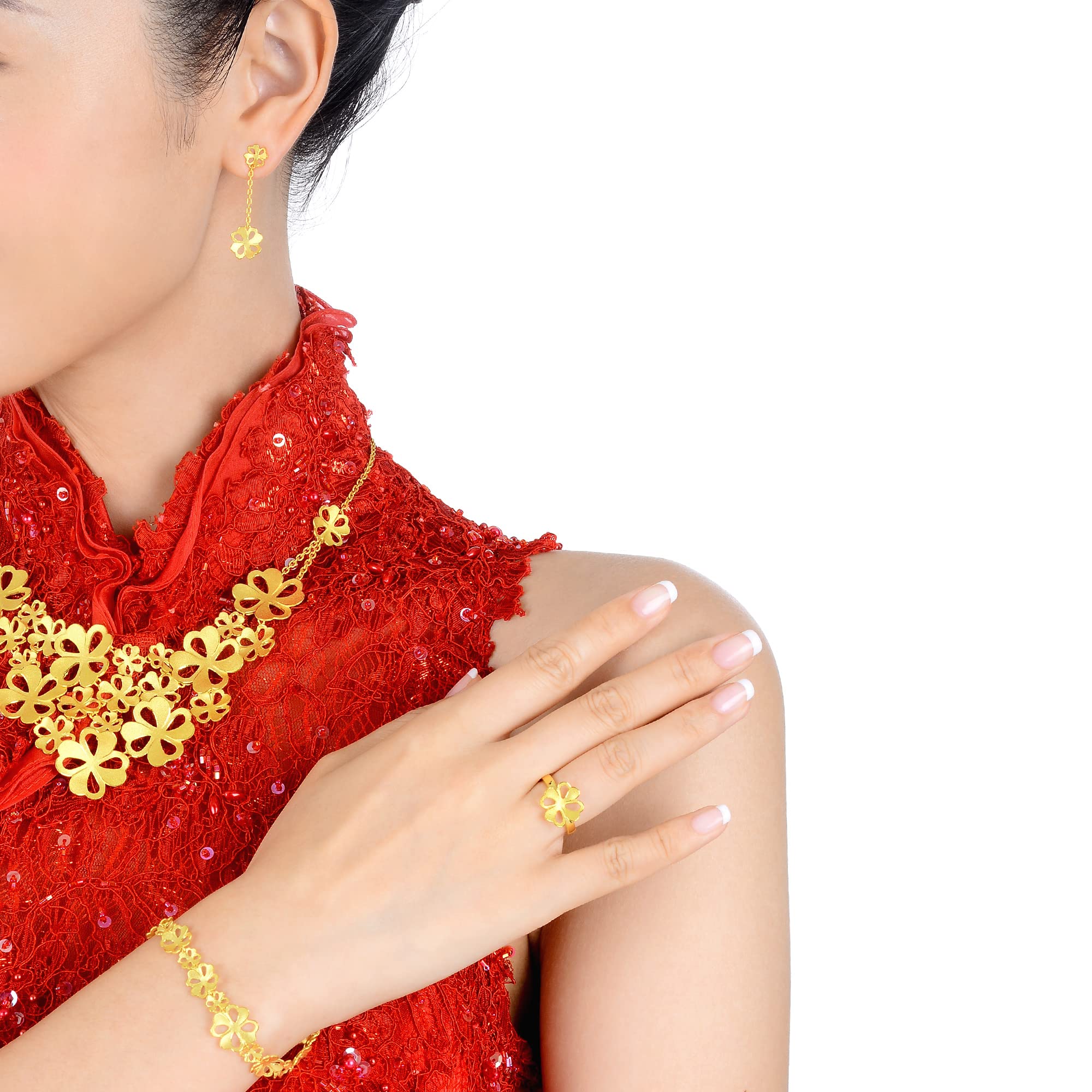 CHOW SANG SANG 999.9 24K Solid Gold Four Leaf Clover Drop Earrings for Women and Wedding Occasion 78816E