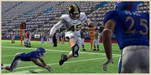 NCAA Football 09 - PlayStation 2 (Renewed)