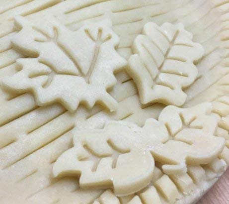 Cake Leaves Baking Pie Crust Mold Cookie Cutters, Pastry/Fondant Stampers/Apple Pie for Thanksgiving, Set of 4 (Random Color)