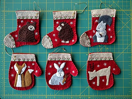 Generic, Christmas Critters Felt Ornament Kit | DIY Wool Stocking Applique from Rachel's of Greenfield, 0919