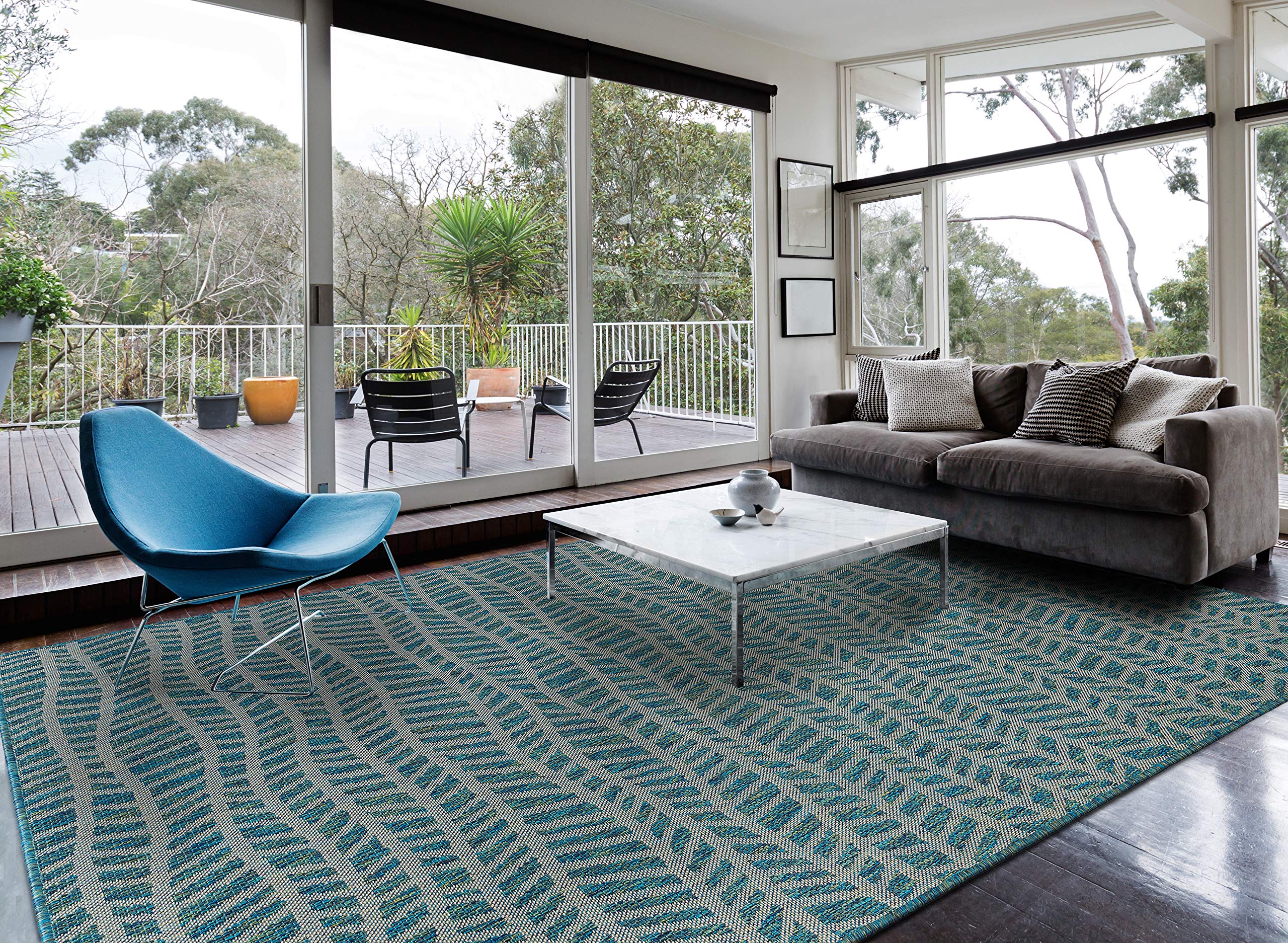 HOMEGNOME Indoor Outdoor geo Wave Rug (5'3"x7'6", Ocean Blue)
