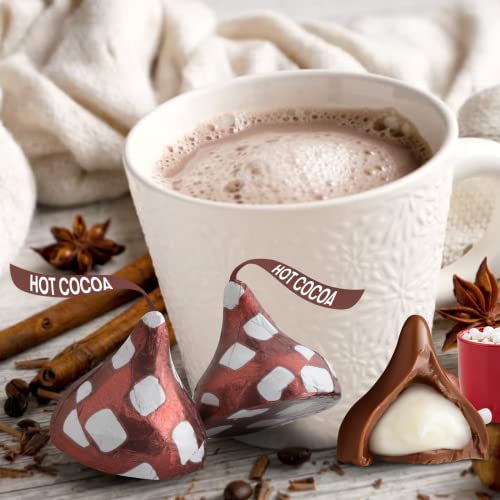 Hershey's Kisses Bulk Candy, Milk Chocolate With Marshmallow Flavored Creme Candy, Hot Cocoa Candy, Bulk Bag, Romantic Gift, Individually Wrapped In Brown And White Foil (Hot Cocoa, 2 Pound)
