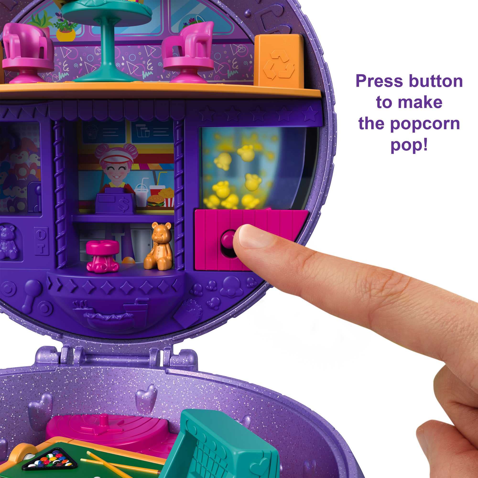 Polly Pocket Dolls & Accessories, Compact Playset with 2 Micro Dolls, 15 Toy Pieces & 1 Fashion Piece, Double Play Skating