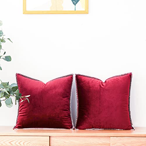 GAWAMAY Green 16x16 Fall Pillow Covers,Pack of 2 Decorative Burgundy Red Cushion Pillow Cases with Chenille Edge Soft Boho Decor Pillows for Living Room Sofa Couch Beding Velvet Euro Pillow (40x40cm)
