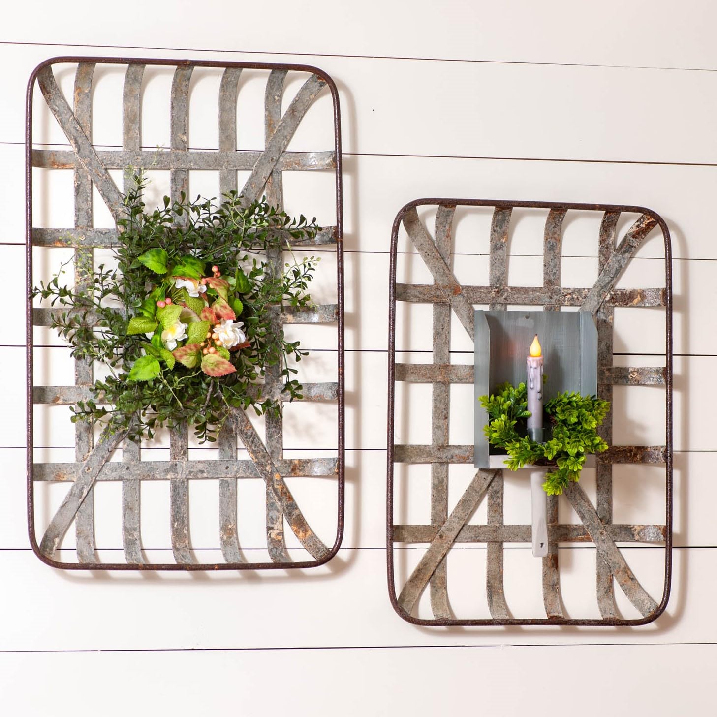 Irvin's Country Tinware Vintage Metal Tobacco Basket Set