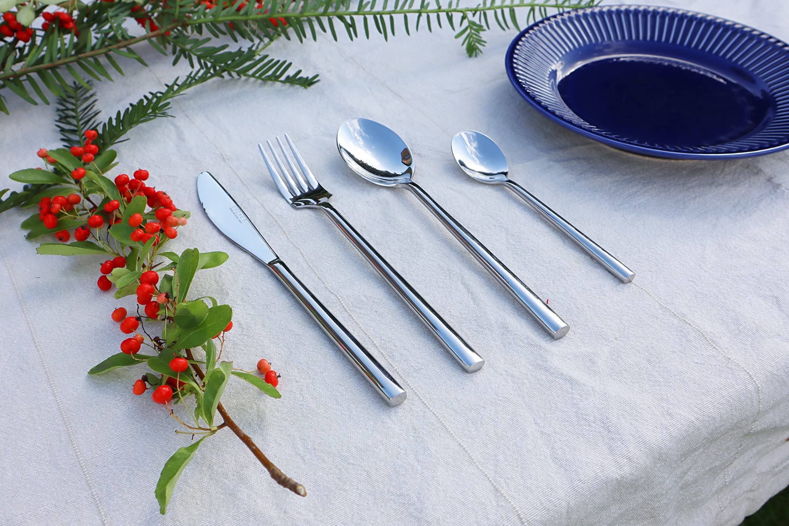 Exzact Silverware 24pcs Flatware Forged Stainless Steel - 6 x Forks, 6 x Table Knives, 6 x Tablespoons, 6 x Teaspoons - Service for 6 (24 pcs Hand Forged)