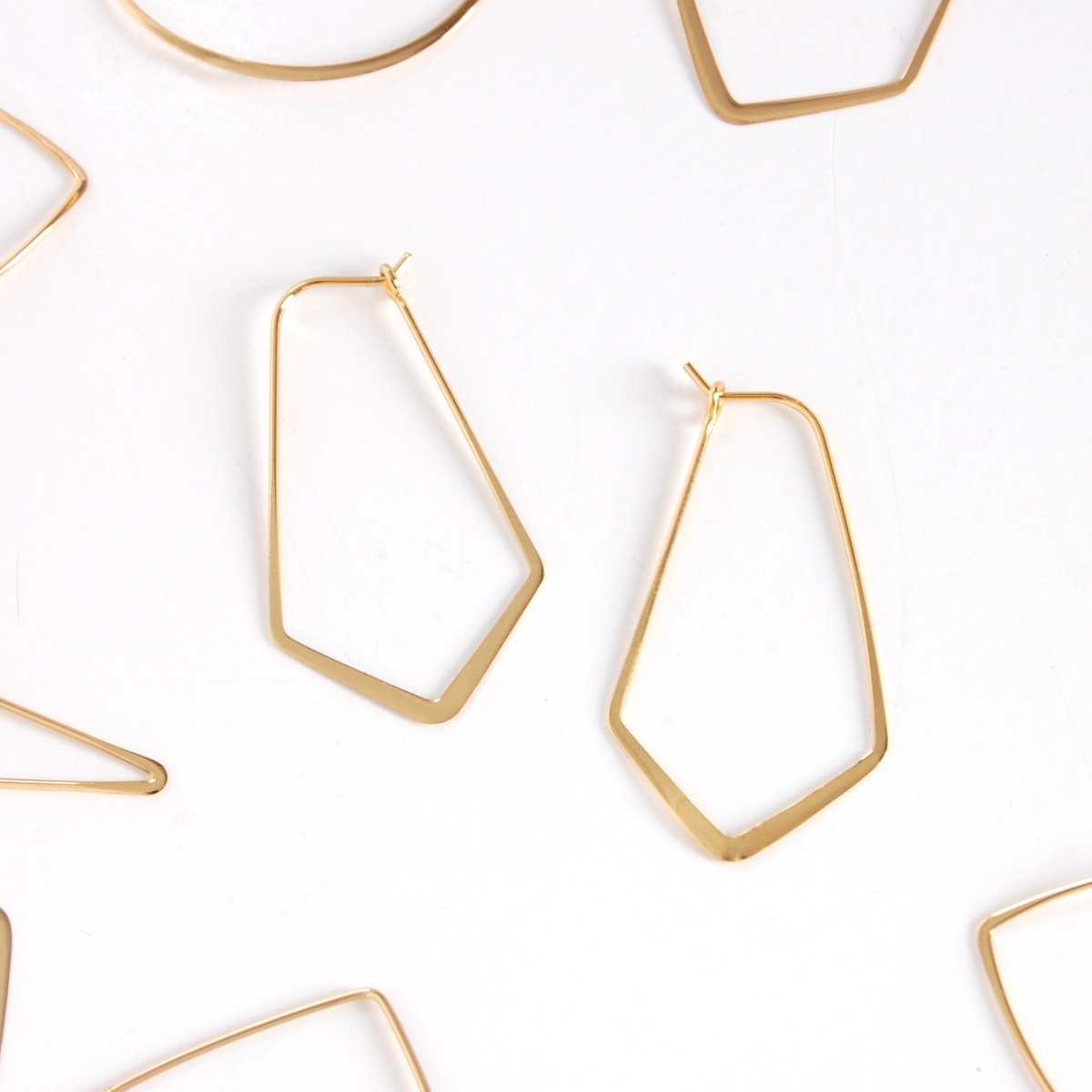 Humble Chic Geometric Chevron Threader Hoop Earrings - Lightweight Cutout Thin Wire Drop Dangles, 18K Yellow - 1.5 inch