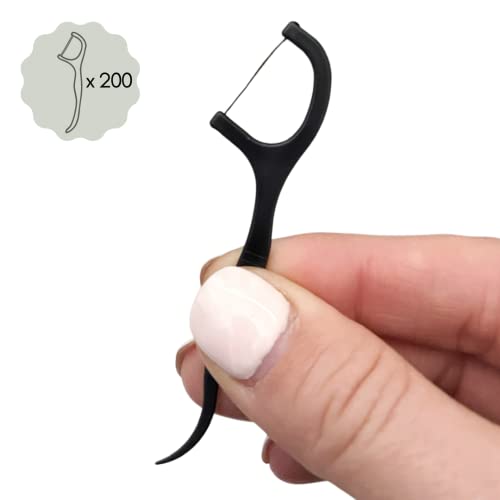 Me Mother Earth Vegan Dental Floss Picks (200 Count) โ Natural | Sustainable | Eco Friendly | Charcoal Dental Flossers for a Zero Waste Oral Care