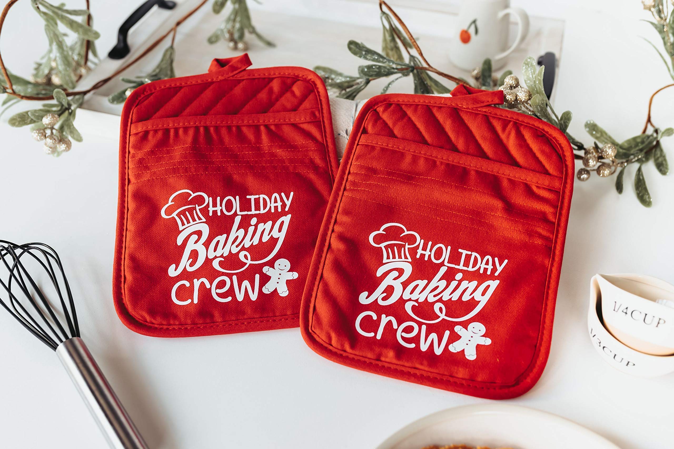 Christmas Gift for Mom Grandma, Potholder with Pocket, Holiday Baking Gift, Cookie Pot Holder Set, Red Oven Mitt, Pack of 2