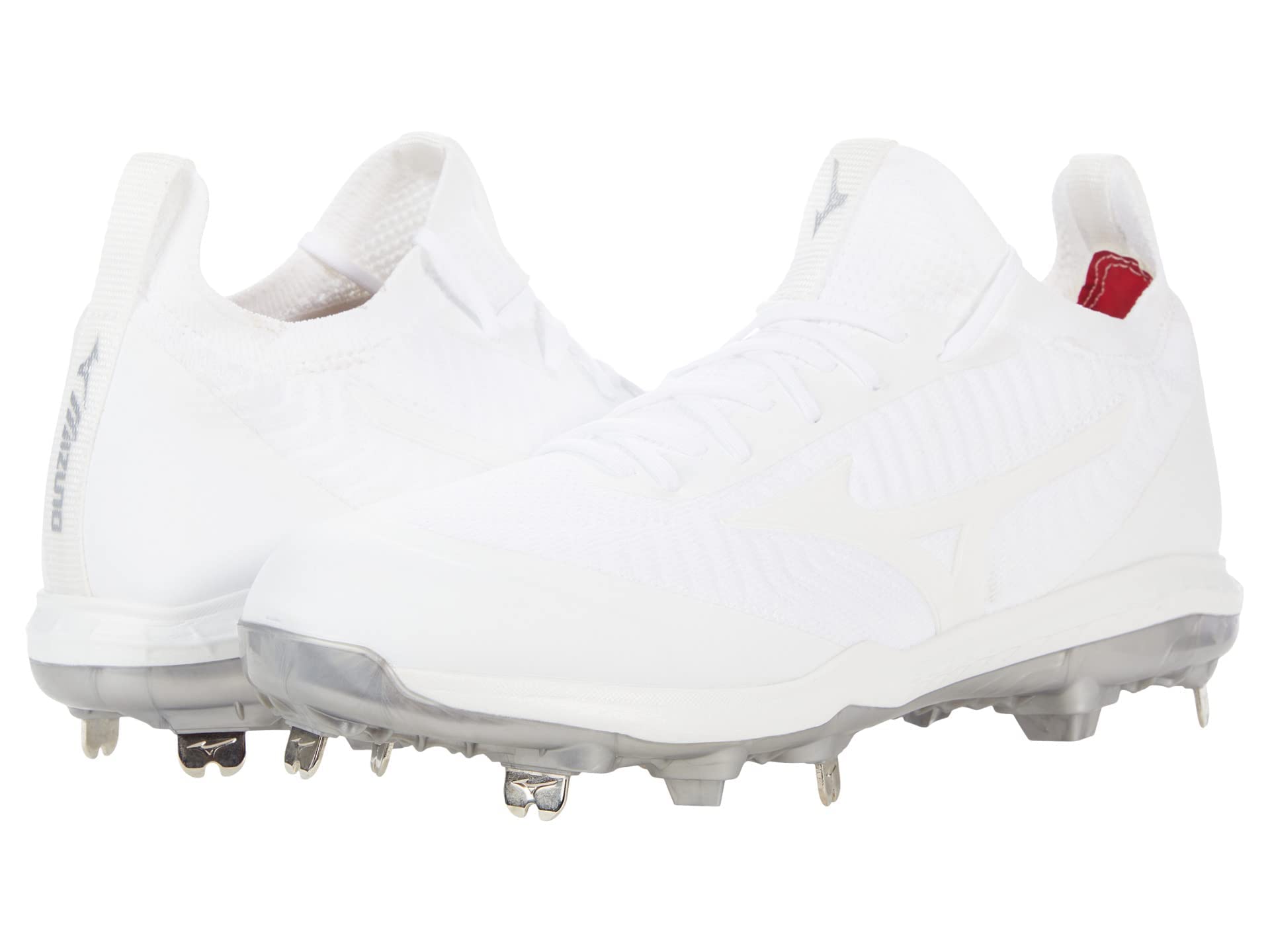 Mizuno Women's Dominant Knit Metal Softball Cleat