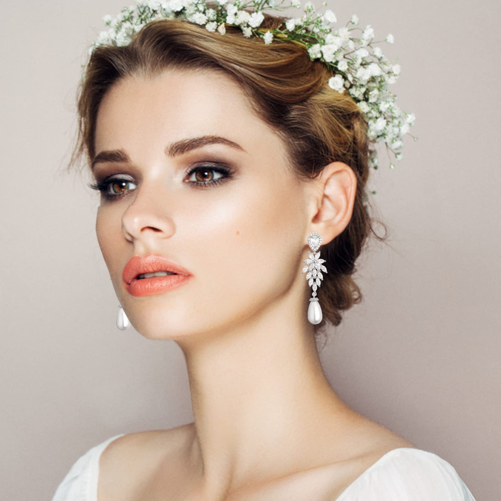 Cubic Zirconia Pearl Drop Wedding Earrings for Brides Bridesmaids, Pearl Drop Earrings for Women Parties, weddings, appointments. (Silver)