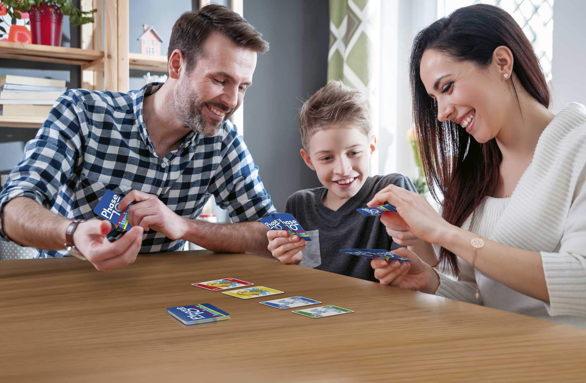 Phase 10 Junior Card Game, Multi-Level Rummy-Style Matching Colors, Animals & Shapes with 56 Cards for 2 to 4 Players, Kids Gift for Ages 4 Years & Older