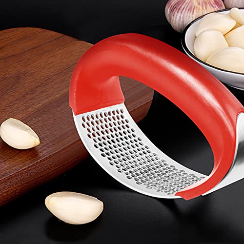 KUFUNG Garlic Press, Garlic Mincer Premium Garlic Press Rocker Garlic Press Stainless Steel, Arc Shape Design Garlic Crusher With Comfortable Grip (Red, M)