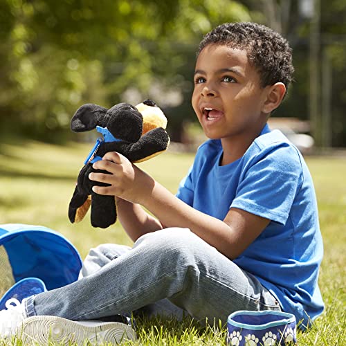 Melissa & Doug Tote & Tour Pet Travel Play Set with 2 Plush Stuffed Animals (15 pcs)