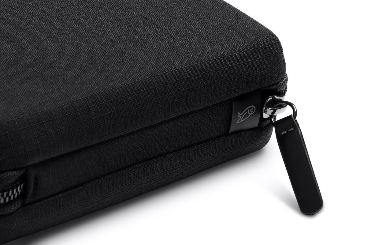 Bellroy Tech Kit Compact (Tech Accessories Organizer, Zipper Pouch) - Limestone