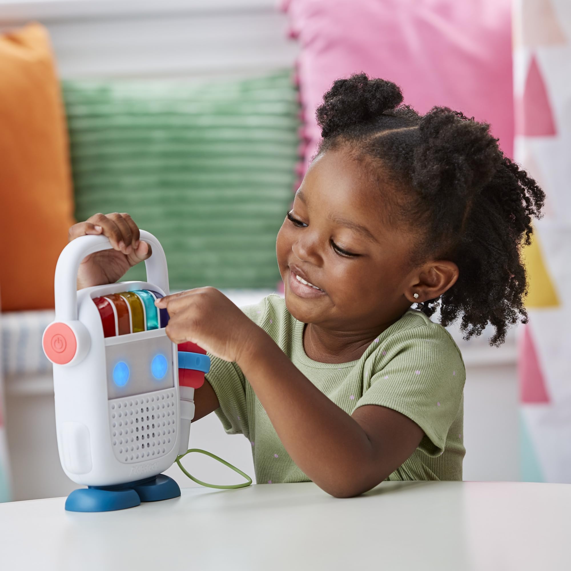 Playskool Rock n’ Roll Bot, Kids Bluetooth Speaker and Voice Changing Karaoke Microphone Toy, Ages 3 and Up (Amazon Exclusive)