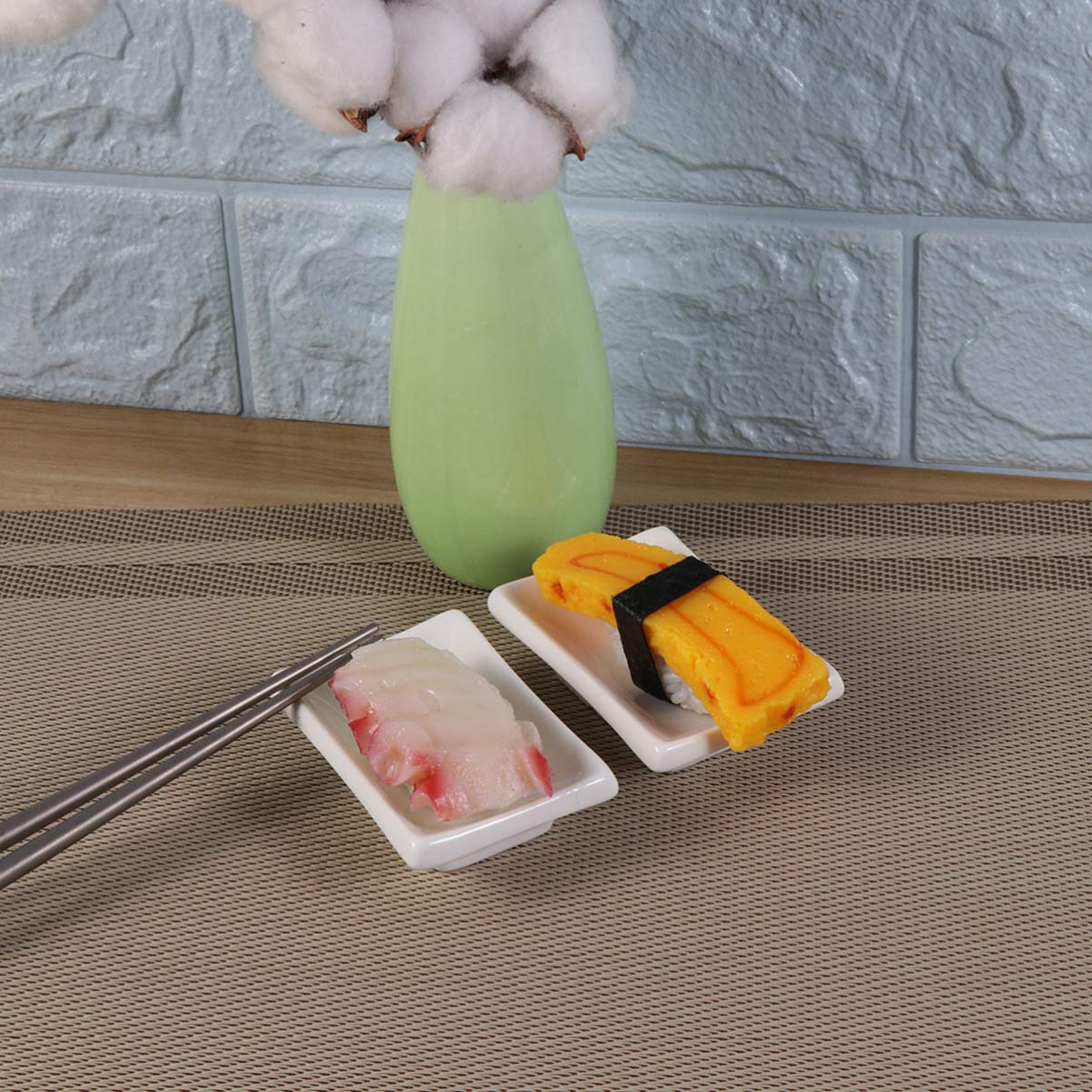 Cabilock 4pcs Sauce Dishes Ceramic Seasoning Dipping Bowl Rectangular Porcelain Saucer Appetizer Plate for Condiment Kitchen BBQ