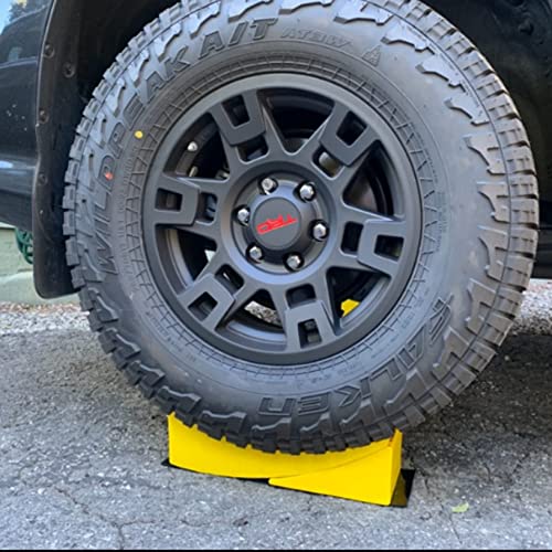 Lirinsegie 2 Pack Camper Levelers Kit RV Leveling Blocks Ramps Accessory Compatible with Travel Trailer Touring Car Caravan Camper Wheel Chocks Up to 35000 LBS (Yellow)