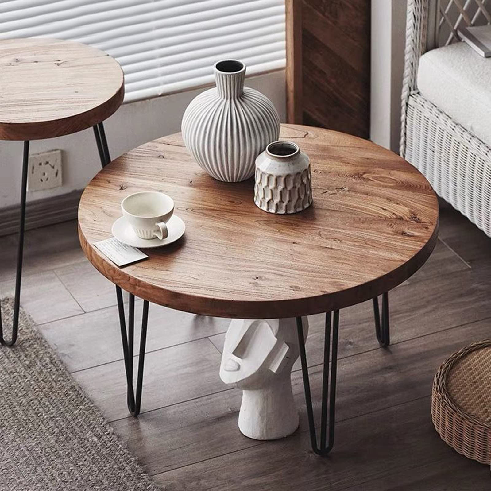BOTALEGRE Rustic Round Old Elm Coffee Table Solid Wood coffee table for Living Room,27.25'' W x 27.25'' D x 16'' H