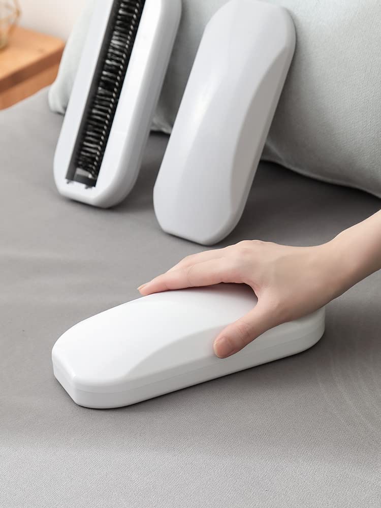GIZTAT Crumb Sweeper Reusable Handheld Crumb Brush Crumb Sweeper Home Soft Hair Debris Collector for Table, Mat, Bed Sheets, Sofas, Clothes Cleaning Brush