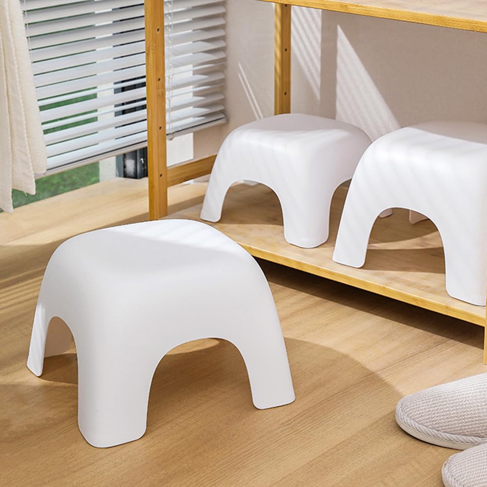 PRETYZOOM Step Stool for Kids, Plastic Skid-Resistant Foot Stool, Single Stool for Toddler Toilet Potty Training