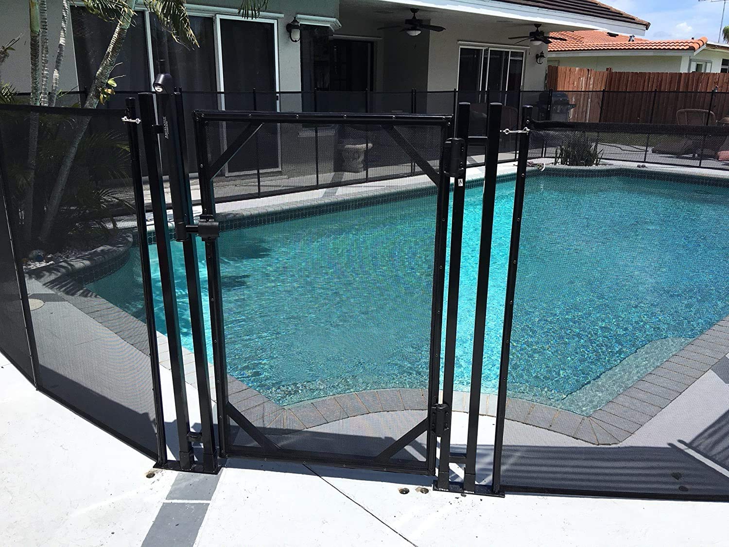 WaterWarden 4β Pool Gate, Pool Fence Gate - 30β Wide, Self-Closing and Removable Pool Door, Coordinates with 4x12 ft Outdoor Child Safety In-Ground Pool Fencing, Easy DIY Installation,Black