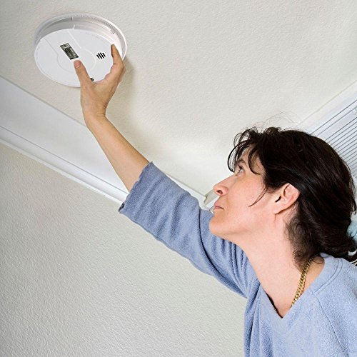 Kidde Hardwired Smoke Detector with Safety Light, 9-Volt Battery Backup, Ideal for Hallways