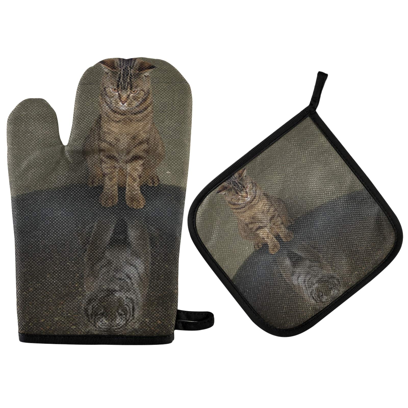 Cat Tiger Reflection Oven Mitts and Pot Holders Sets Heat Resistant Hot Pads Funny Creative Pet Cooking Gloves Handling Kitchen Cookware Bakeware BBQ