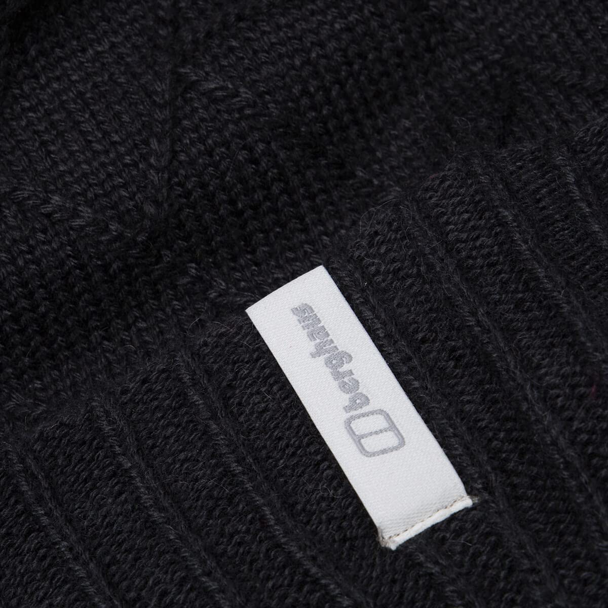 Berghaus Men's Ipomea Beanie, Jet Black/Monument, One Size