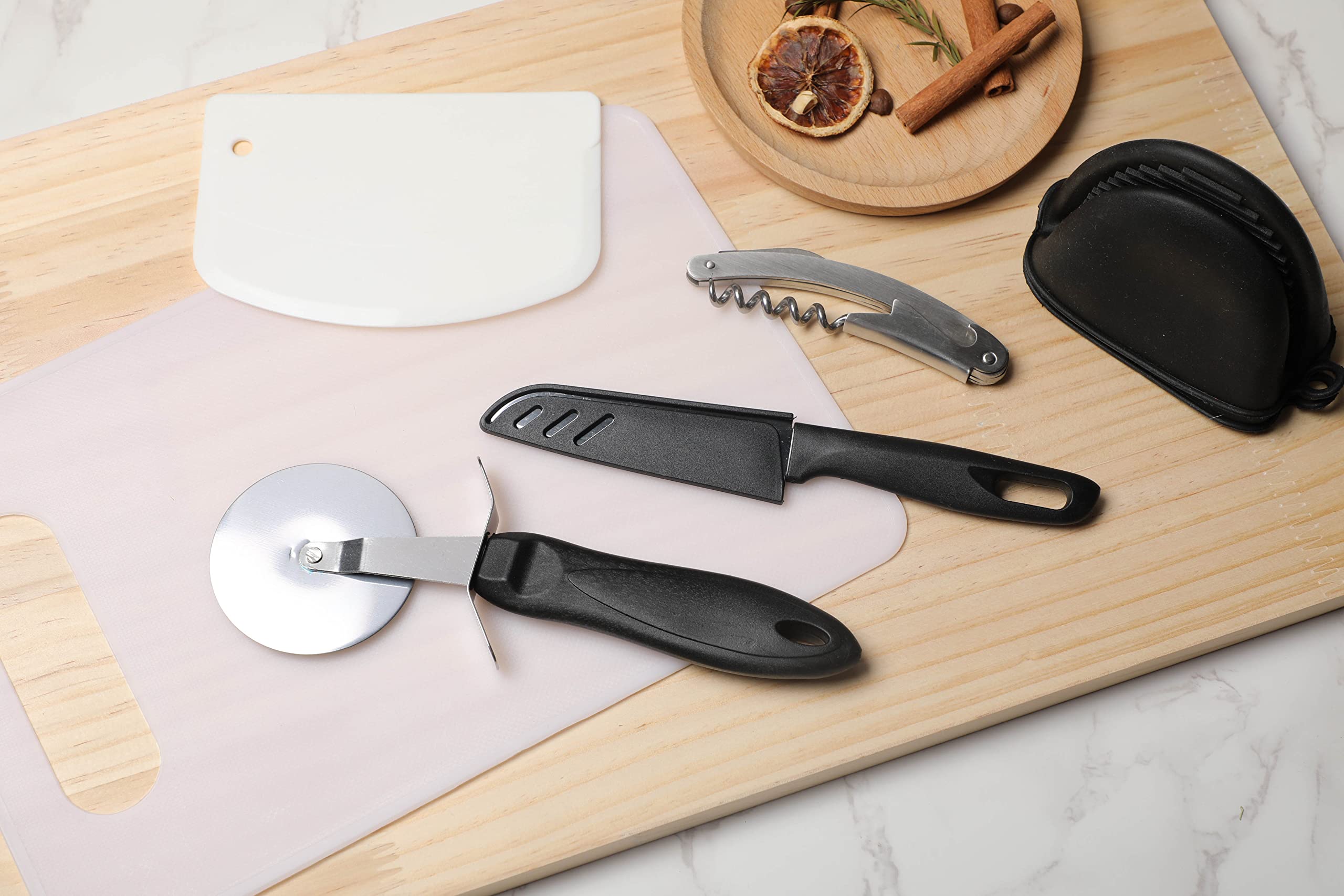Black Nordic Style Aluminium Utensils Kit Cooking Accessories Portable Restaurant Home Non-stick Silicone Cooking Kitchen Utensils Set