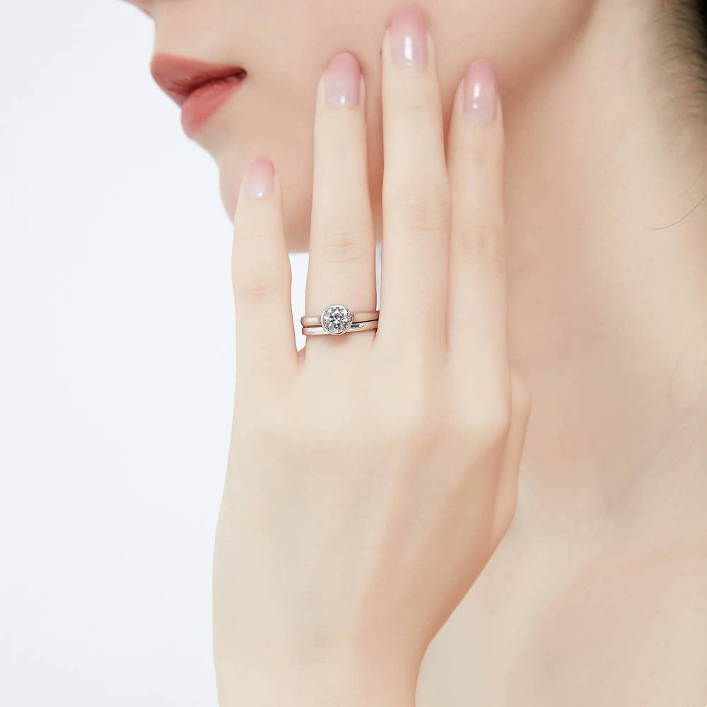 BERRICLE Sterling Silver Solitaire Wedding Engagement Rings 0.8 Carat Bezel Set Round Cubic Zirconia CZ Ring Set for Women, Rhodium Plated Size 4