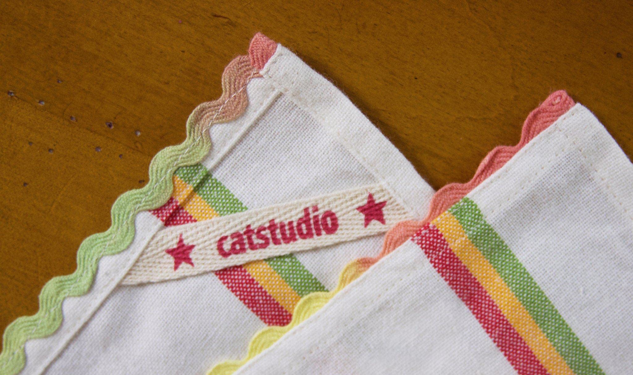 Catstudio Cape Cod Dish Towel - U.S. City Souvenir Kitchen and Hand Towel with Original Artwork - Perfect Tea Towel for Massachusetts Lovers, Travel Souvenir
