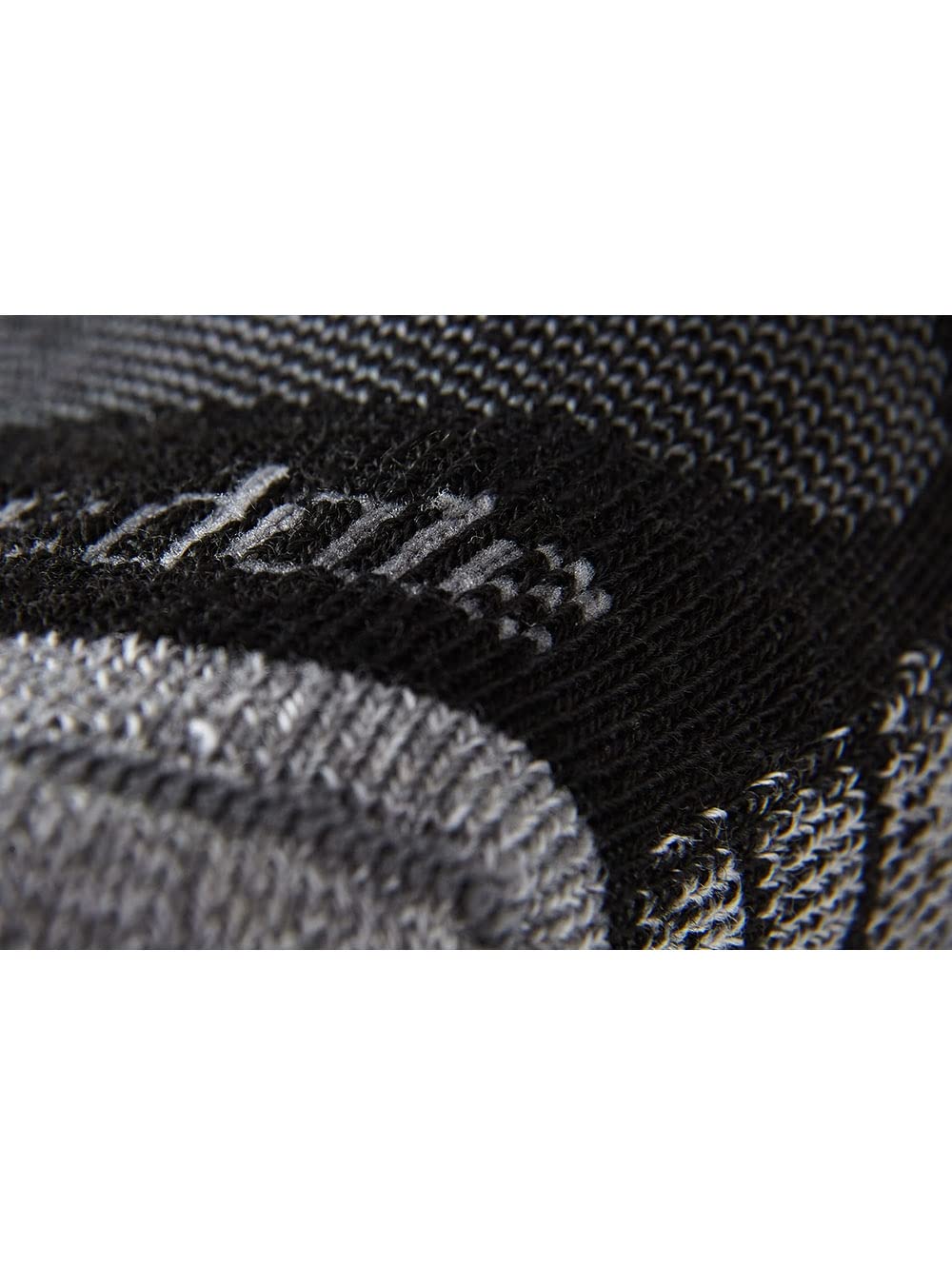 Bridgedale Men's Lightweight Ankle Height - Merino Endurance Socks, Black/Silver, Medium