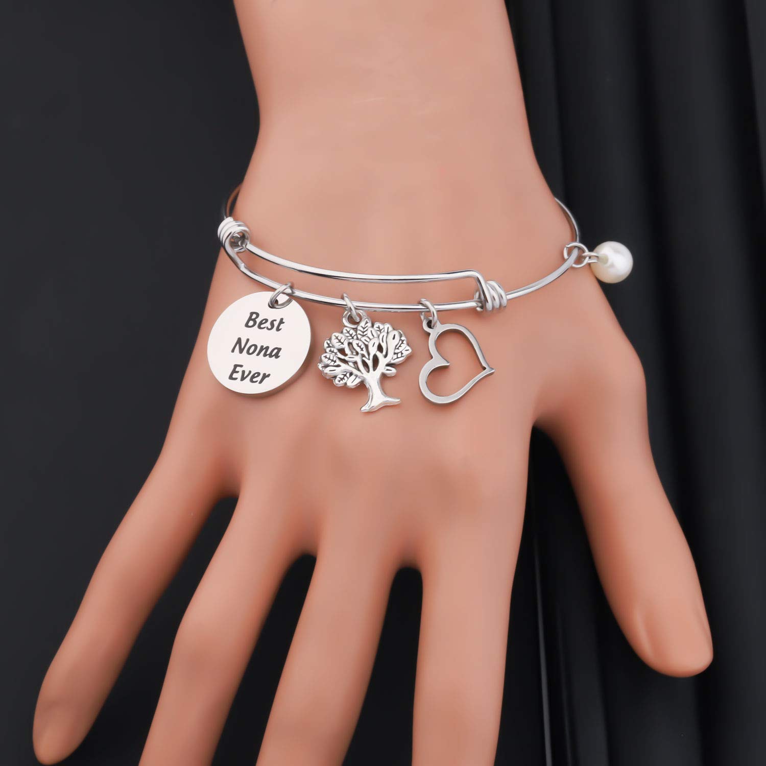 BLEOUK Best Nona Ever Grandma Jewelry Birthday Gift Mother's Day Gift for Grandma Nona (Best Nona Ever)