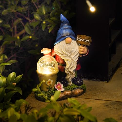 DiliComing Garden Gnomes Outdoor Statues - Gnome Decorations for Home, Christmas Resin Gnome Figurine with Solar Light, Yard Gnome Ornament, for Thanksgiving and Christmas