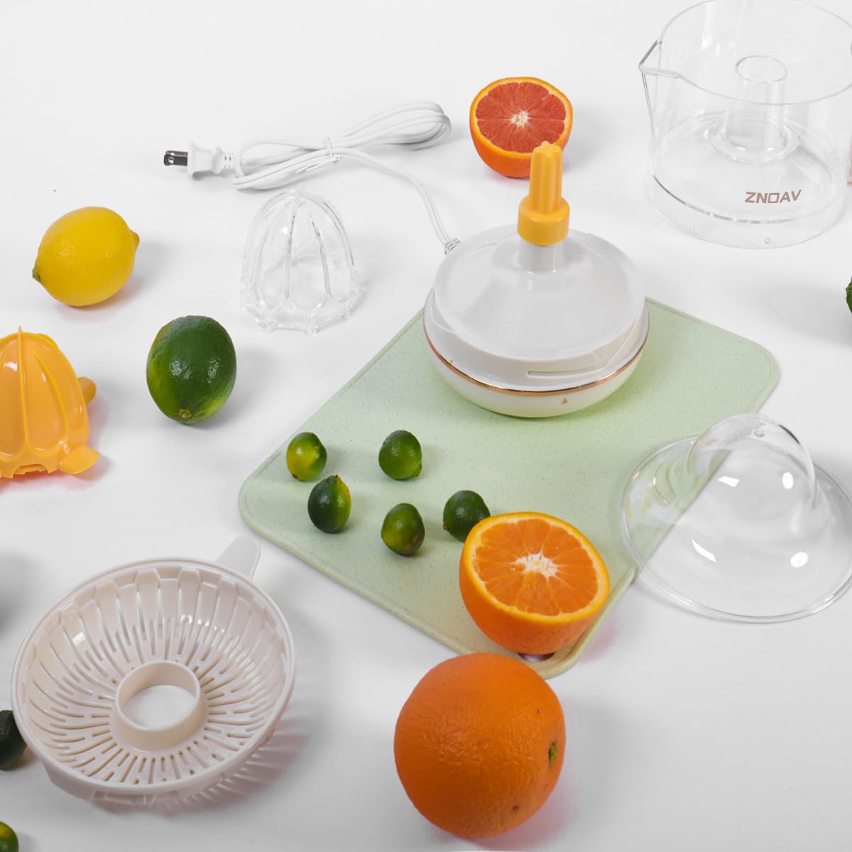Electric Citrus Juicer, ZNOOAV Volume Pulp Control Citrus Juicer Extractor BPA-Free Easy Clean Compact Juicer for Oranges, Lemons, Limes, Grapefruit